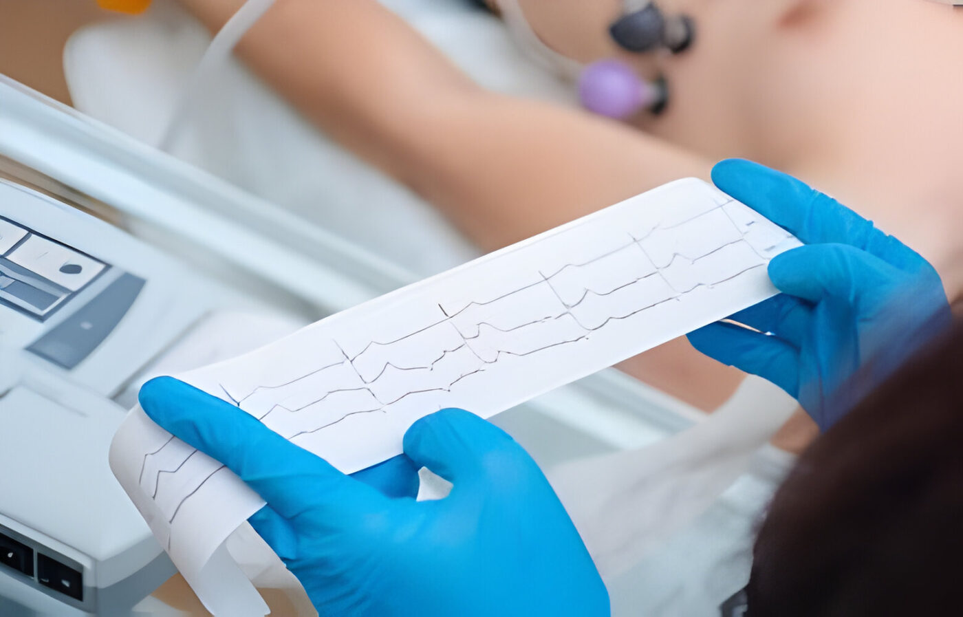 What is Monomorphic and Polymorphic Ventricular Tachycardias